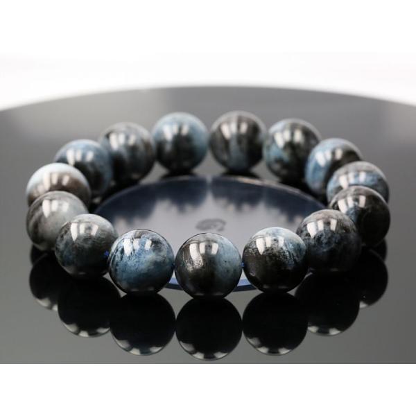 商品発送元：最高級パワーストーン販売の FORESTBLUE【オンラインショールーム対応商品】おもちゃ・ホビー・ゲーム、占い・開運・風水・パワーストーン、石・天然石・パワーストーン青く澄んだ海のようにエネルギー循環と柔軟性を高める石出物プレ...