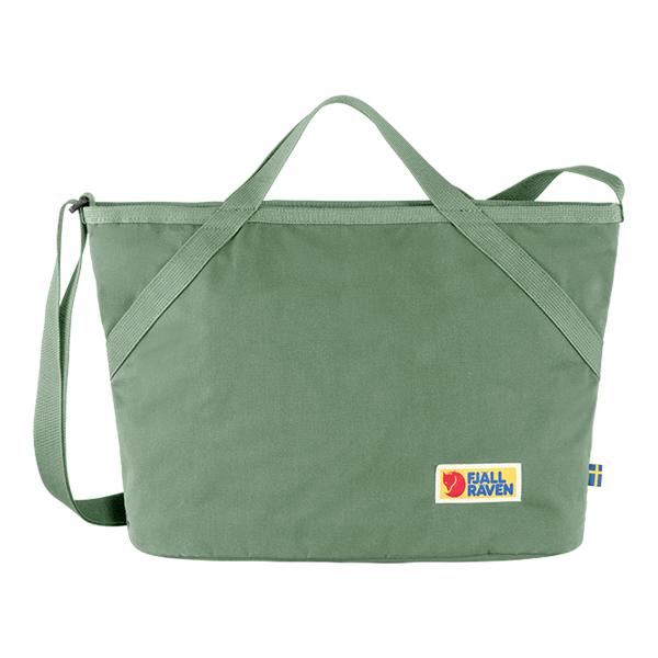 商品発送元：【公式】フェールラーベン バイ トリニティファッション・ブランドVardagファミリーに新たなメンバーが仲間入りです。必要な小物を持ち運ぶのに十分なスペースを持ったクロスボディーバッグです。丈夫なG-1000 HeavyDuty...