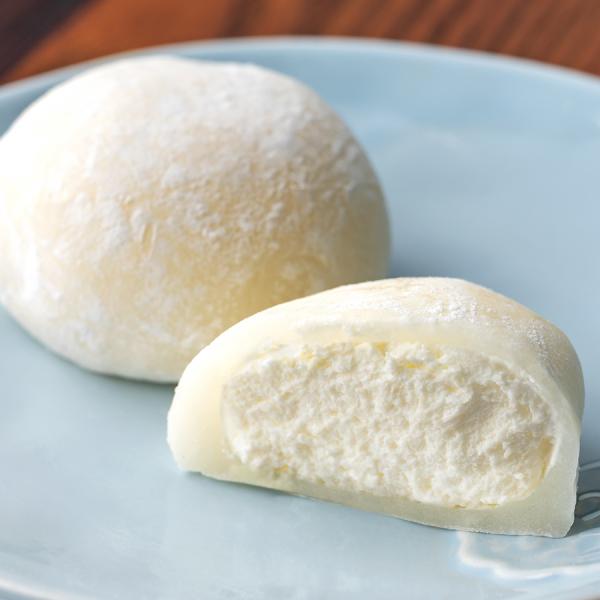 商品発送元：お取り寄せ・ギフト通販のふじやオンラインストアフード・菓子、肉・肉加工品、牛肉あなたに幸せが届きますように。「ギュッ」と福を詰め込んだ大福を召し上がれ。【生クリーム大福】北海道浦幌産のフレッシュクリームは乳脂肪分42％。濃厚で深...