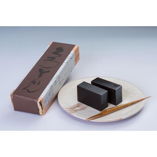 商品発送元：ガタ市フード・菓子、スイーツ・和菓子、その他和菓子沖縄県産黒砂糖を贅沢に使用した熟成していく生きている羊かん生産地柏崎市内容量860g発送日目安2〜３日後発送発送時期通年(※8月15日〜9月7日まで休止)消費期限常温で季節などに...