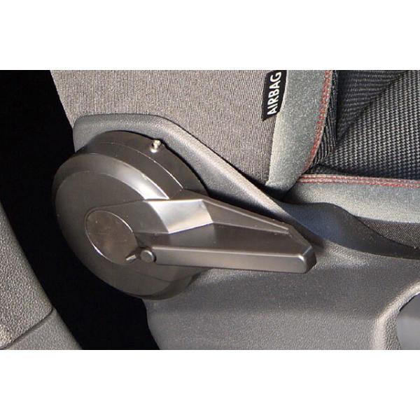 商品発送元：G-FUNKTION車・バイク■商品説明フォルクスワーゲン ポロ(AW1)のシートは、従来から変わらず手動式であり、ダイヤル方式は頑なとも言える拘りです。しかし、丈夫でシッカリしたシートポジションを実現するものの、変更する際は手...