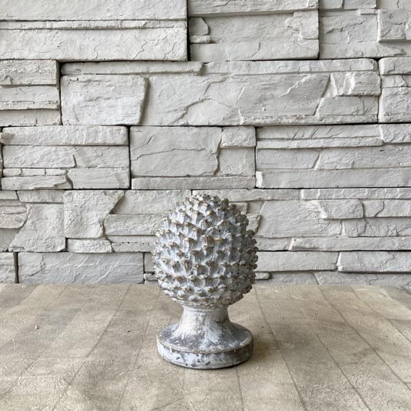 商品発送元：橋本種苗園オンラインストア家電・AV機器・カメラガーデンオブジェ　アーティチョークサイズ直径9.5cm    H15cm材質　ポリレジン　在庫数の変動が激しいため表示している在庫数は目安です。欠品する場合がございますのでご了承く...