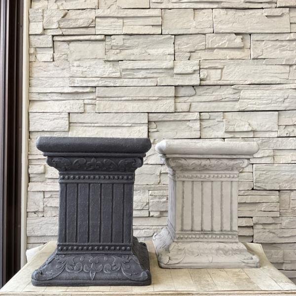 商品発送元：橋本種苗園オンラインストアフラワー・ガーデニング花台サイズW25cm×D25cm×H31cm素材　グラスファイバーカラー写真1枚目 右　　ホワイト写真1枚目左　ブラック写真5枚目右　アイボリーディスプレイ用としてお使いください。...