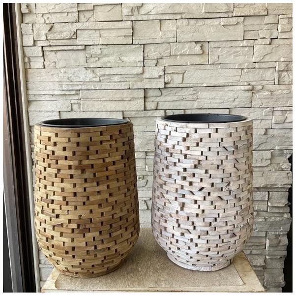 商品発送元：橋本種苗園オンラインストアフラワー・ガーデニングナチュラルなウッドアイテム天然木のアイテムはどんな植物とも調和します。室内用鉢カバーにおすすめサイズ直径28.5×H45cm※プラスチックポット付直径25.5cm  H24cm材質...