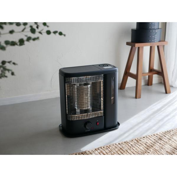 商品発送元：Hinata life生活・インテリア・文具身体も心もポカポカになる、昔懐かしい「レトロストーブ」レトロなデザインでどこか懐かしい電気ストーブ「WARMTH」。ダイヤルと押しボタンのみのかんたん操作。加湿機能、遠赤外線効果も備わ...