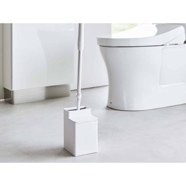 商品発送元：Hinata life生活・インテリア・文具トイレワイパーと替えのクリーナーシートをセットで収納。収納に困るトイレワイパーをすっきり収納できます。クリーナーシートと一括収納できるので使いたい時にサッとセットできて便利。クリーナー...