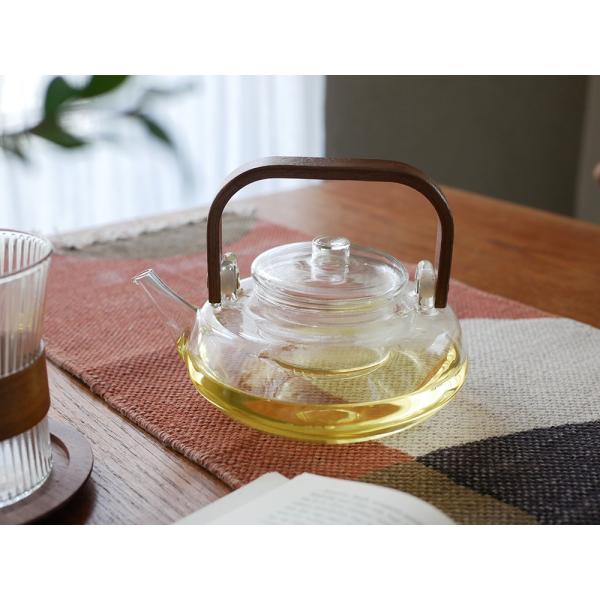 商品発送元：Hinata life生活・インテリア・文具ウォールナット×ガラスの「ティーセット」で大人淑やかな時間を堪能。オークやチーク材などたくさんある天然木材。インテリア好きにとっては床や家具にどれを選ぶのか重要ポイントですよね。その中...