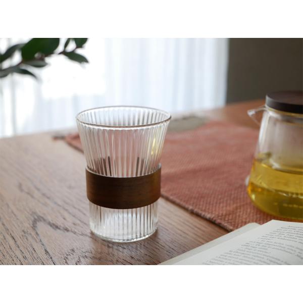 商品発送元：Hinata life生活・インテリア・文具ウォールナット×ガラスの「ティーセット」で大人淑やかな時間を堪能。オークやチーク材などたくさんある天然木材。インテリア好きにとっては床や家具にどれを選ぶのか重要ポイントですよね。その中...