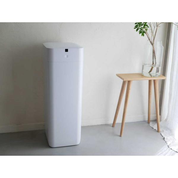 商品発送元：Hinata life※メーカー直送品生活・インテリア・文具もう、ゴミは触らない時代に。全自動で処理をまかせられる「未来型ゴミ箱」が誕生！世の中で一番さわりたくないもの。虫、靴底、夫の下着(笑)など色々ありますが、全人類共通なの...