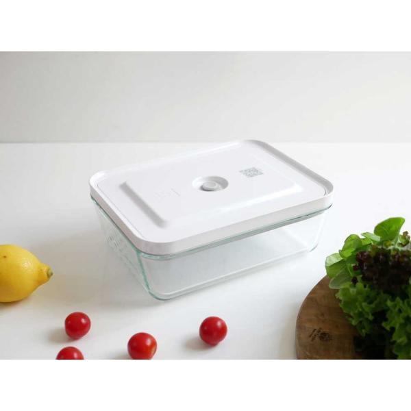 商品発送元：Hinata life生活・インテリア・文具ボタンを押すだけで、鮮度５倍長持ち。ドイツ製の「真空保存セット」。作り置きやまとめ買いをした時に、気にかかるのはそれらの保存方法。よくある保存容器や袋止めでは正直心許ないですよね。そん...