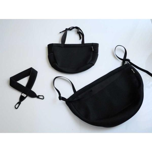 商品発送元：Hinata life※お取り寄せ品生活・インテリア・文具宙に浮かせて、車内すっきり。メッシュポーチ&amp;ホルダーで叶える車の整理収納。運転中、助手席や足元に置いたバッグが倒れたり、ブレーキを踏んだ拍子に中身が飛びだしてしま...