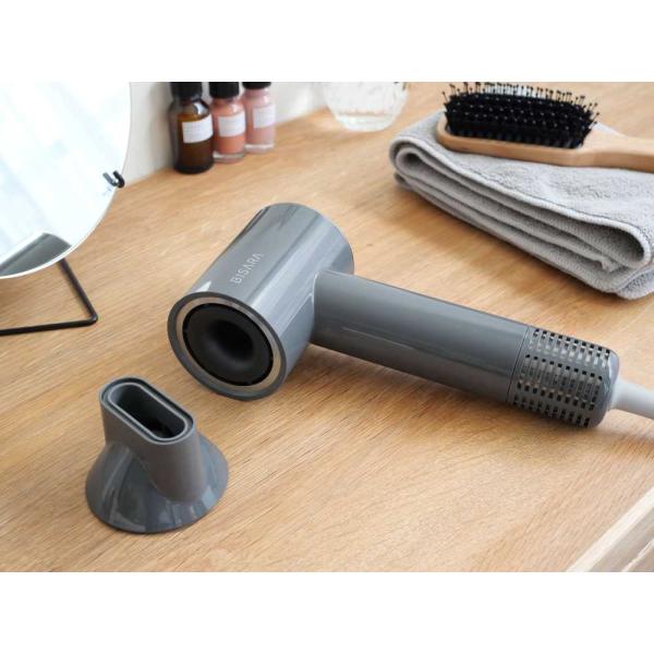 商品発送元：Hinata life生活・インテリア・文具迷ったらコレ！速乾・軽量・美髪、そしてお財布にもやさしい「ドライヤー BISARA mini」お店などに並んでいる多数のドライヤー、買い替えようと思っていてもどれを選んだらいいか分から...