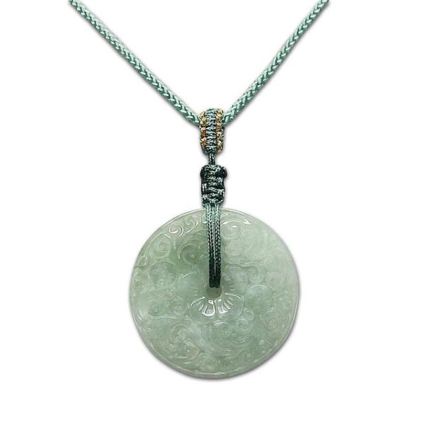 商品発送元：石街ジュエリー・アクセサリー、ジュエリー・アクセサリー●自社管理番号　A2-11-001天然ひすい 出入平安 高級感有り 吉祥花紋可愛い紐 手編み結び 手作り 翡翠紐ネックレス●材質AAA色合い良好ひすい翡翠ジェダイト花紋彫り平...