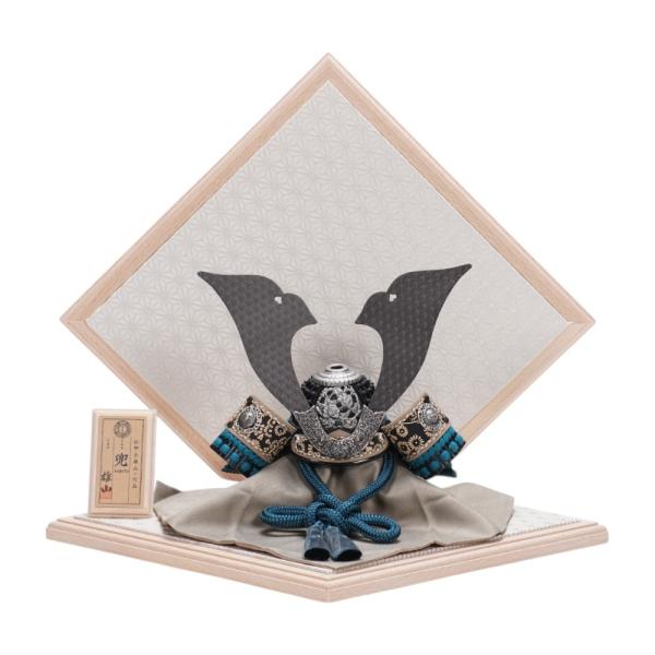 商品発送元：創業慶応元年-雛人形・五月人形の専門店-人形の岩崎幅41×奥行35×高さ35(cm)おもちゃ・ホビー・ゲーム、おもちゃ、人形・ぬいぐるみ【作家】雄山【規格】五分之一【仕様】黒小札縹威、菊籬柄印伝【装飾】飾り台、屏風【寸法】幅41...