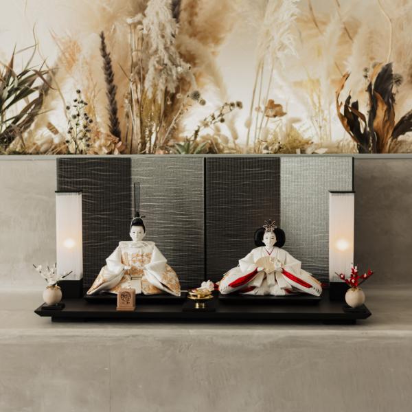 商品発送元：創業慶応元年-雛人形・五月人形の専門店-人形の岩崎幅60×奥行35×高さ30(cm)おもちゃ・ホビー・ゲーム【作家】田村芙紗彦【頭師】熊倉基安【規格】京十二番親王【仕様】藁胴、木手【装飾】人形、飾り台、花器、御花、前飾り【寸法】...