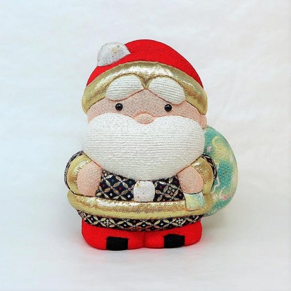 商品発送元：【公式】 人形の久月オンラインストア木目込み手作りキットおもちゃ・ホビー・ゲーム、手芸・クラフト、クラフト木目込み人形のサンタクロースです。木の粉を固めて作ったボディに、布を木目込んで作ります。光に当たると金色の布がキラキラ輝き...
