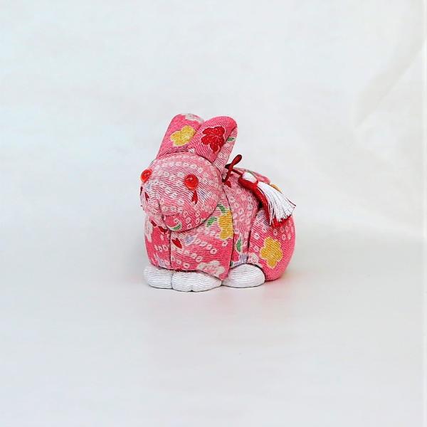 商品発送元：【公式】 人形の久月オンラインストア木目込み手作りキットその他木目込み人形の小さな干支、卯（う・うさぎ）です。木の粉を固めて作ったボディに、布を木目込んで作ります。お得な十二支セットもございます。布地を変えてアレンジしたい方には...