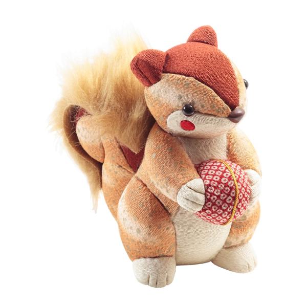 商品発送元：【公式】 人形の久月オンラインストア木目込み手作りキットおもちゃ・ホビー・ゲームりすの木目込人形です。木の粉を固めて作ったボディに、布を木目込んで作ります。しっぽは、ちりめんを木目込んでから、ファーテープをボンド等で接着してお作...