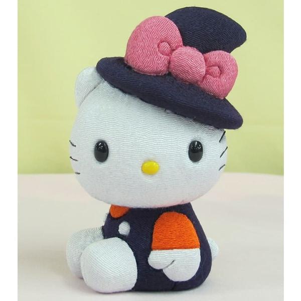 商品発送元：【公式】 人形の久月オンラインストアハローキティおもちゃ・ホビー・ゲーム、手芸・クラフト、クラフトハローキティが、かわいい木目込み人形になりました！魔女の帽子をかぶったハローキティの木目込み人形です。木の粉を固めて作ったボディに...