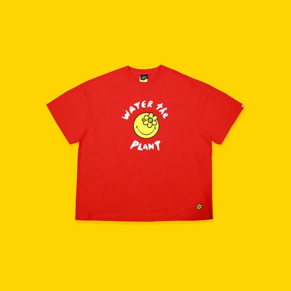 商品発送元：Lafayette｜ラファイエット公式通販サイトファッション・ブランドスマイリーマークとウォーターザプラントロゴがフロントに配された半袖Tシャツインパクトのあるデザインにフロント下部のフラワーロゴ、バックの上部スマイリーマークが...