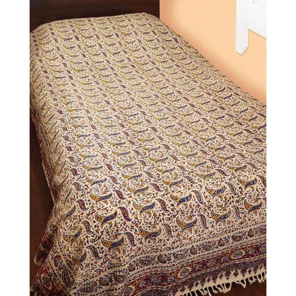 商品発送元：tesoroファッション・ブランド、レディース・婦人服サイズ：160cm×240cm原産国：イラン素材：コットン100％ペルシャ語で「ガラムカール」といわれるペルシャ更紗のマルチクロス。柄を彫った木印に染料をつけてスタンプして模...