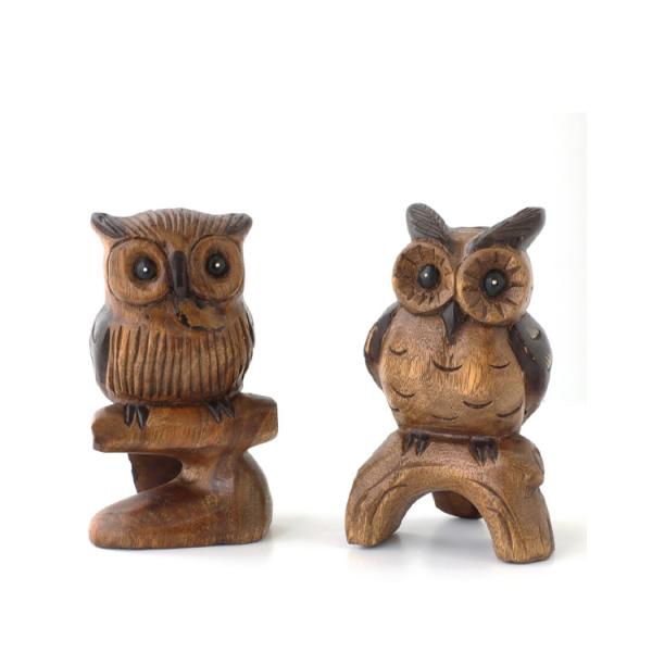 商品発送元：tesoroファッション・ブランド、レディース・婦人服サイズ：約H18cm原産国：タイ素材：アカシア※ハンドメイド商品のため、サイズ感や色ムラ、風合いに個体差があります。職人さんたちが手間をかけて手彫りで作り上げましたアカシアの...