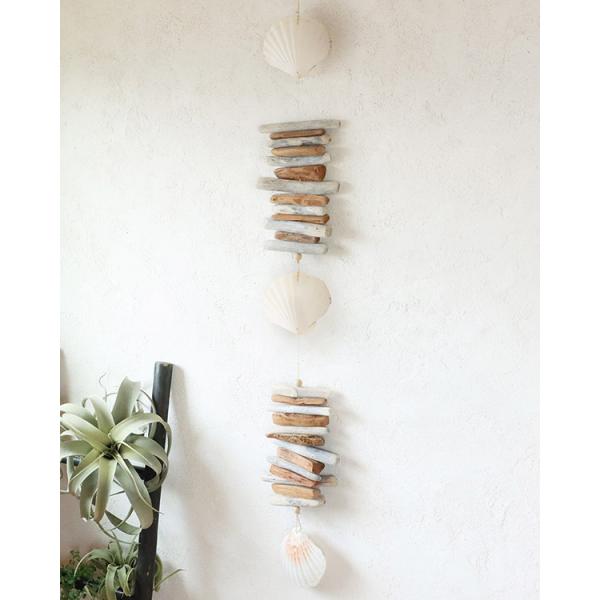 商品発送元：tesoroファッション・ブランド、レディース・婦人服《商品説明》 ・商品サイズ：W13×TH105cm・生産地：フィリピン   流木とシェルを合わせたガーランド 天然流木と大ぶりなシェルを組み合わせたガーランド。不揃いな長さの...