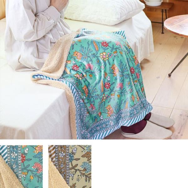 商品発送元：tesoroファッション・ブランド、レディース・婦人服《商品説明》サイズ：約70×100cm原産国：中国素材：表地：ポリエステル95%、ポリウレタン5%／裏地：ポリエステル100%  デジタルプリントの綺麗な柄と、ボア素材がほっ...