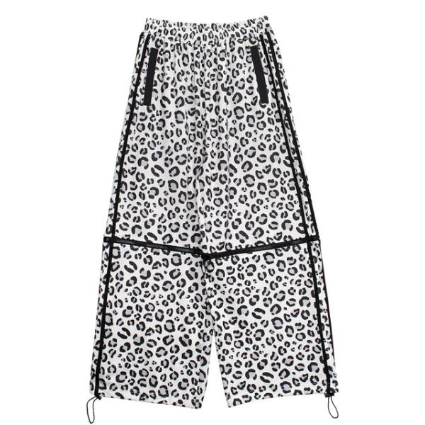 商品発送元：LISTEN FLAVORファッション・ブランド商品についてサイズ詳細レオパードジャージとお揃いのパンツも登場！インパクト抜群のオリジナルヒョウ柄に、ライン配色がスタイリッシュな一枚バックポケットのラメプリントにも注目♪ファスナ...