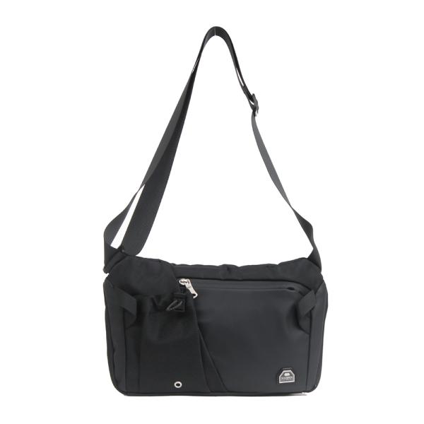 商品発送元：ロワード公式オンラインショップバッグ・靴・小物Materialポリエステルツイル（撥水加工）/ポリウレタン（防水性）Size 幅27cm×高さ21cm×奥行(マチ)7cm容量：3リットルWeight本体：約316gSpec【外側...