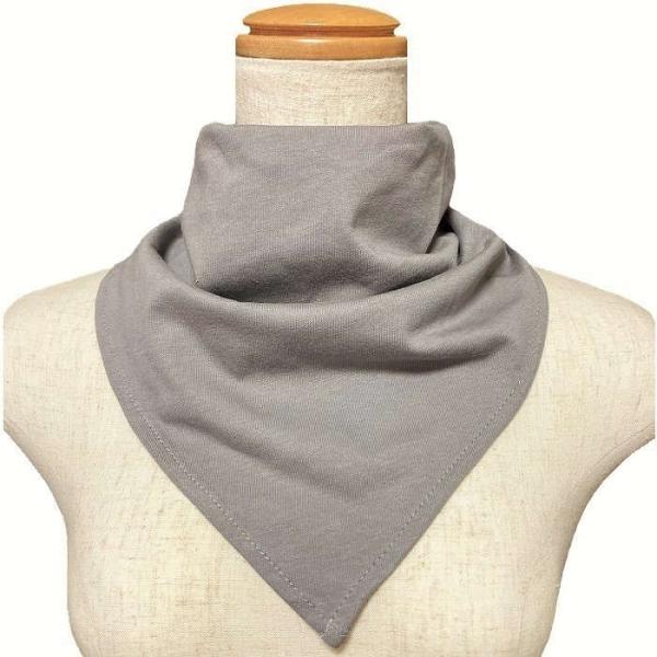 商品発送元：Malliah 【マリア】ヘルス・ダイエット、健康用品、健康アクセサリー☆気管切開や永久気管孔・甲状腺の摘出後の首をカバー♪☆首の術後の保護に☆永久気管孔の保護に☆手術後の傷隠しに☆簡単着脱出来る面テープ♪ご注意●手術後は傷口を...