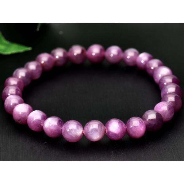 商品発送元：激安天然石卸専門の仕入パワーストーン（株）島田商事ジュエリー・アクセサリー、ジュエリー・アクセサリー、ブレスレット・バングル、ビーズ濃厚な色合いのスタールビーブレスレットが新入荷。ルビーは7月の誕生石で、別名『宝石の女王』。年齢...