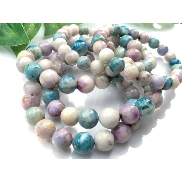 商品発送元：激安天然石卸専門の仕入パワーストーン（株）島田商事ジュエリー・アクセサリー紫外線（ブラックライト）で色を変える、カラーチェンジストーン　ハックマナイトが入荷しました！その変色性からコレクターズストーンとしても非常に人気の高いパワ...