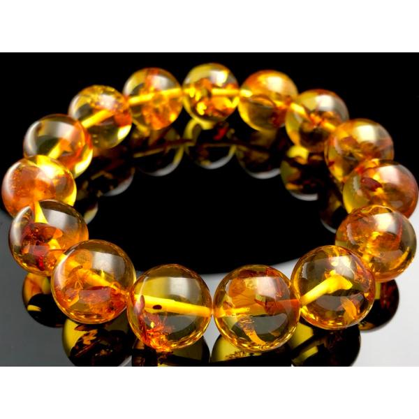 商品発送元：激安天然石卸専門の仕入パワーストーン（株）島田商事ジュエリー・アクセサリー天然植物の樹液が化石化した琥珀。その美しい色合いでや古代からの神秘性で多くのファンを魅了しています。素材：アンバー（amber/琥珀・こはく/蝋琥珀）/天...