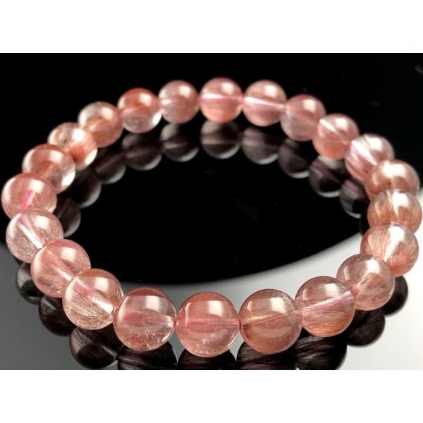 商品発送元：激安天然石卸専門の仕入パワーストーン（株）島田商事ジュエリー・アクセサリー、ジュエリー・アクセサリー、ブレスレット・バングル、ビーズ金運の石として大人気のピンクラビットヘアルチルクォーツブレスレット。ピンクカラーの濃密な針が美し...