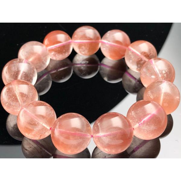 商品発送元：激安天然石卸専門の仕入パワーストーン（株）島田商事ジュエリー・アクセサリー細かい針状の鉱物が水晶に内包されたラビットサゲニティッククォーツ。ギリシャ語とラテン語で「綱」を意味するSagenaが由来です。素材：ピンクラビットヘアサ...