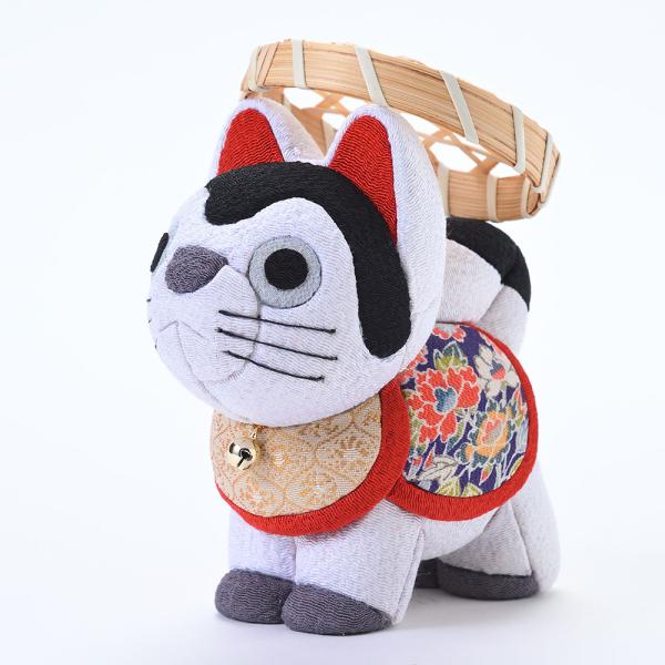 商品発送元：真多呂人形人形高さ14.5cmキッズ・ベビー・マタニティ「犬」張子の上に「竹」ザルをかぶせて「笑」。一家団欒の縁起物として。犬張子は、平安時代のこま犬が起源であるとされています。身の汚れや災いを祓う道具として用いられてきました。...