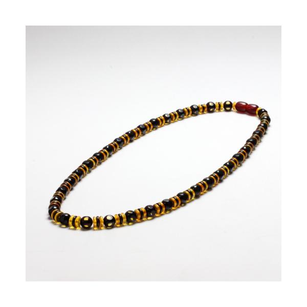 商品発送元：クリスタルマートサイズ：44cmリトアニア（産地・加工）パーツ：8mmx8mmジュエリー・アクセサリー、その他太古からの自然の輝きを包んだ贈り物世界で有名な琥珀の産地としては、皆さんご存知の「バルト海」沿岸に面したリトアニア、ポ...