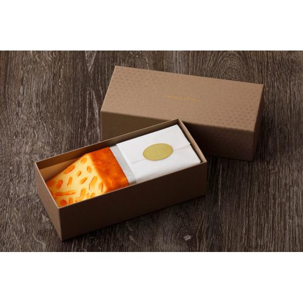 商品発送元：Hotel Okura OEC-shop303926フード・菓子オレンジリキュールを使用し、さわやかな香り豊かに焼き上げたオレンジケーキです。