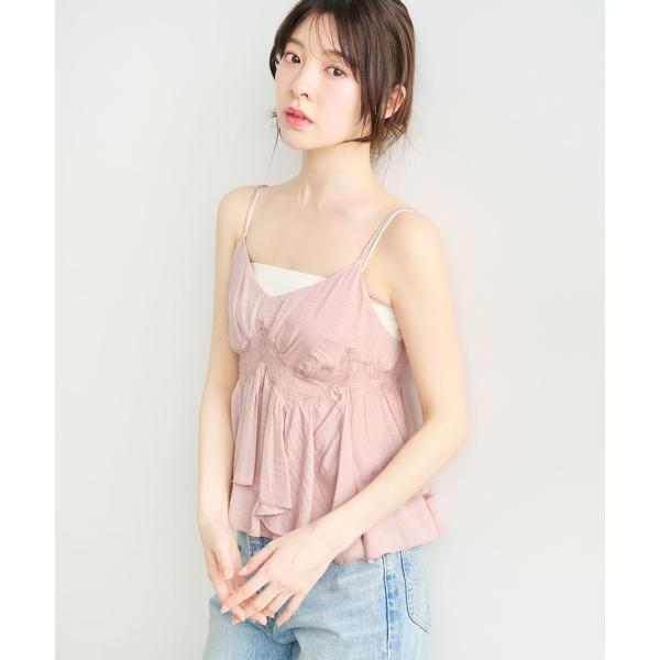 商品発送元：apricot online shop即日もしくは翌日出荷予定の商品です。定価9350円ファッション・ブランド、レディース・婦人服シボ感と落ち感のある柔らかいサテン生地を使用したキャミソールです。ペプラム切り替え部分と、大胆なカ...