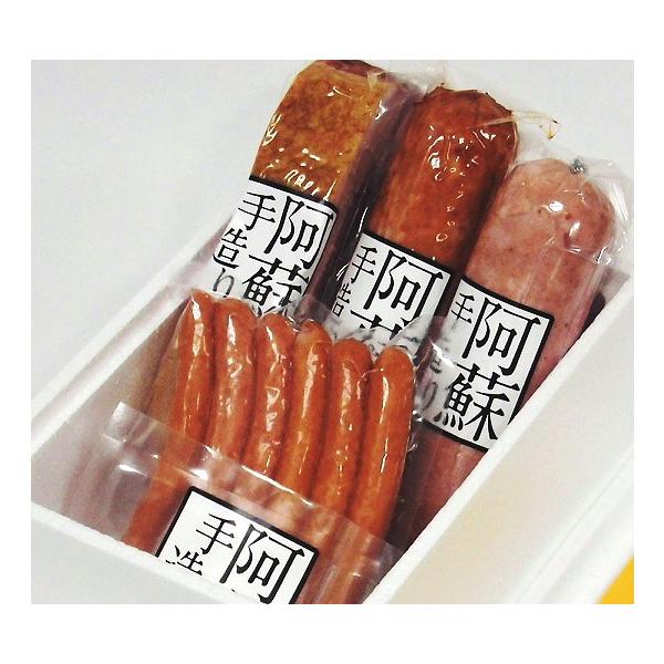 商品発送元：逸品 おとりよせ配送方法：冷蔵配送　消費期限：製造日から35日フード・菓子ひばり工房の製品は、店主が厳選した良質の豚肉と、その味を引き立てるオリジナルスパイスに、阿蘇が生み出す湧水が加わることで生み出されています。肉の旨味と食感...