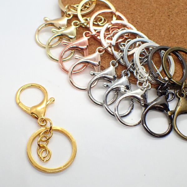 商品発送元：Partsworld　パーツワールドジュエリー・アクセサリー【商品説明】バッグチャームにピッタリのキーホルダーパーツ。ナスカン・二重カン・回転カンつきなので簡単に可愛く♪ハンドメイドに☆ 【商品仕様】◆サイズ：全長約66mm※製...