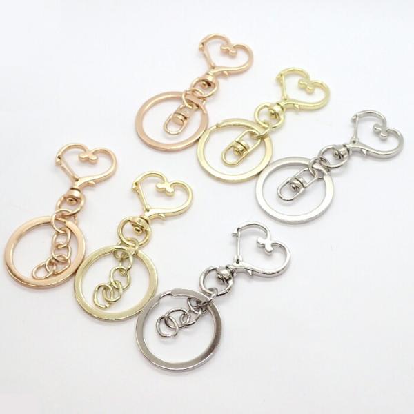 商品発送元：Partsworld　パーツワールドジュエリー・アクセサリー【商品説明】バッグチャームにピッタリのキーホルダーパーツ。ナスカン・二重カン・回転カンつきなので簡単に可愛く♪ハンドメイドに☆ 【商品仕様】◆サイズハート部分:全長約1...