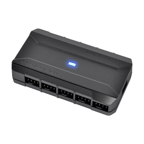 商品発送元：PC4U 公式オンラインショップ【安心の正規代理店品】家電・AV機器・カメラ、デジタルカメラ、デジカメアクセサリー最大10基のPWMファンを接続可能。スピードをコントロールし、電源配線をスマートにまとめることができるファン用ハブ...