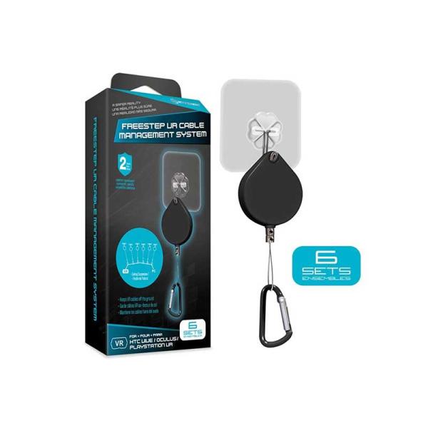 商品発送元：PC4U 公式オンラインショップ家電・AV機器・カメラ、デジタルカメラ、デジカメアクセサリー伸縮自在のワイヤーとカラビナクリップを装備。VR機器用のケーブルマネジメントシステムVR体験時のケーブルマネジメントに最適約120mmま...