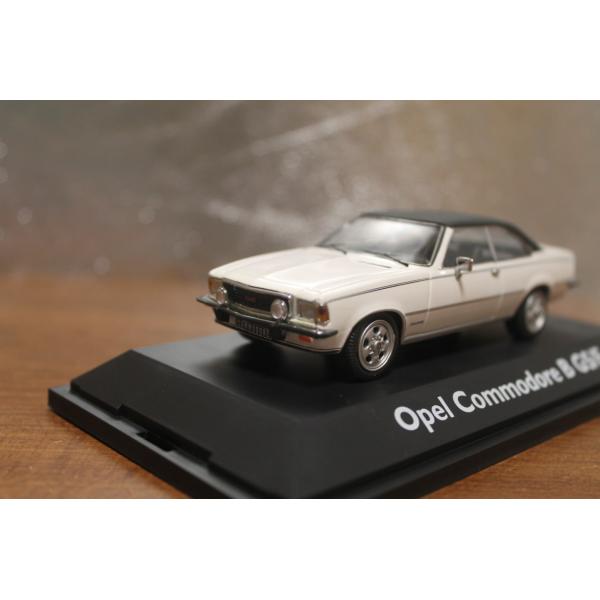 商品発送元：ぽんた商店  昭和レトロ館おもちゃ・ホビー・ゲーム、おもちゃ、ミニカーシュコー1/43　オペル　Commodore B GS/E Polarweissご注意ミニカーは新品の場合でも、色むら等の個体差僅かな外箱の傷み・クリアケース...