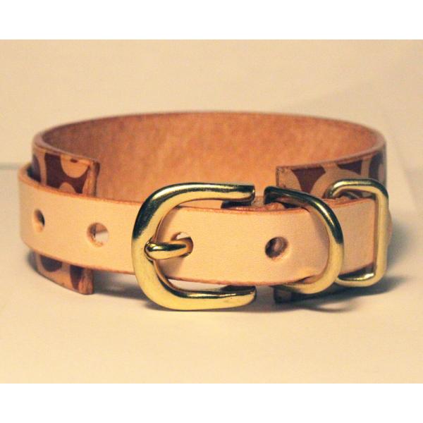 商品発送元：サクラ犬具製作所おしゃれに唐草を魅せるならカラフルな大柄がおすすめ。ペット・ペットグッズ、犬、首輪・胴輪・リード、首輪おなまえプレート(オプション)ご希望の場合は、カートボタン上の入力欄にて彫刻内容をご入力下さい。同じ首輪複数個...