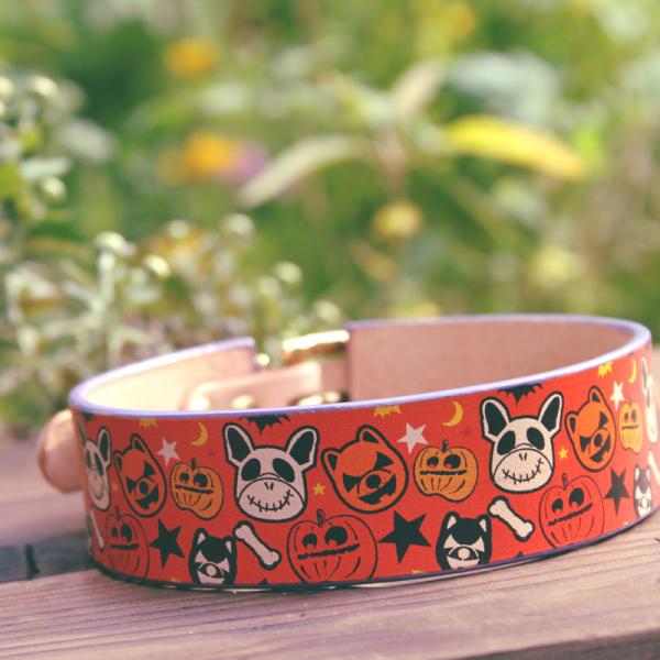 商品発送元：サクラ犬具製作所サクラ犬具の人気キャラクターたちがオバケに大変身　ペット・ペットグッズ、犬、首輪・胴輪・リード、首輪おなまえプレート(オプション)ご希望の場合は、カートボタン上の入力欄にて彫刻内容をご入力下さい。同じ首輪複数個ご...