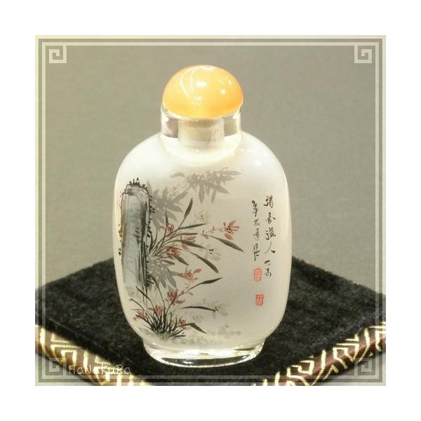 商品発送元：中国雑貨 華蔵9.5*5.7*3.1cmおもちゃ・ホビー・ゲーム、アート・美術品・骨董品・民芸品、工芸品・民芸品、ガラス細工鼻煙壷(びえんこ)と呼ばれる、内側から絵を手描きしたガラス小瓶です。(鼻煙壺、鼻煙瓶と呼ぶ場合もあります...