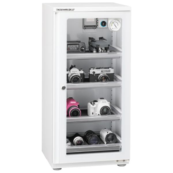 商品発送元：シライカメラ　online shop家電・AV機器・カメラオールホワイトボディ庫内湿度30〜50%RH品質と信頼の日本製電子ドライユニット耐久性抜群の日本製電子ドライユニット搭載光触媒と可視光LEDで庫内をクリーンに保持電気代１...